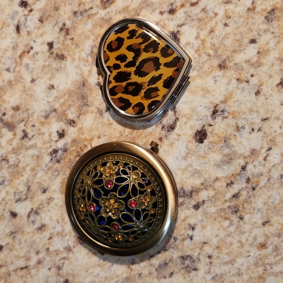 Makeup | Mirrored Compact Cases | Poshmark